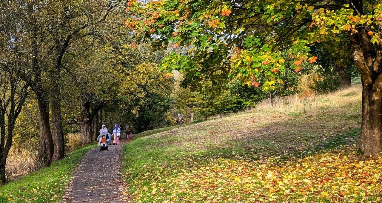 Safety when walking – Walking Scotland